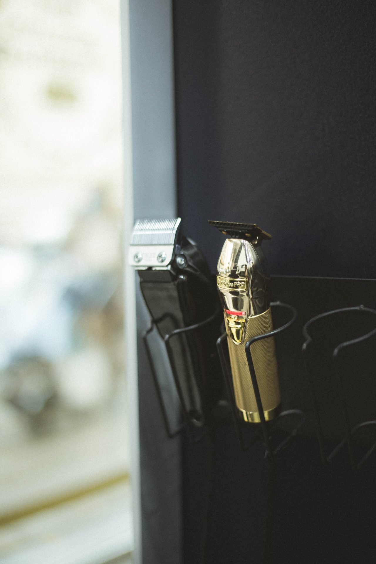 Nosotros | The Golden Barbers